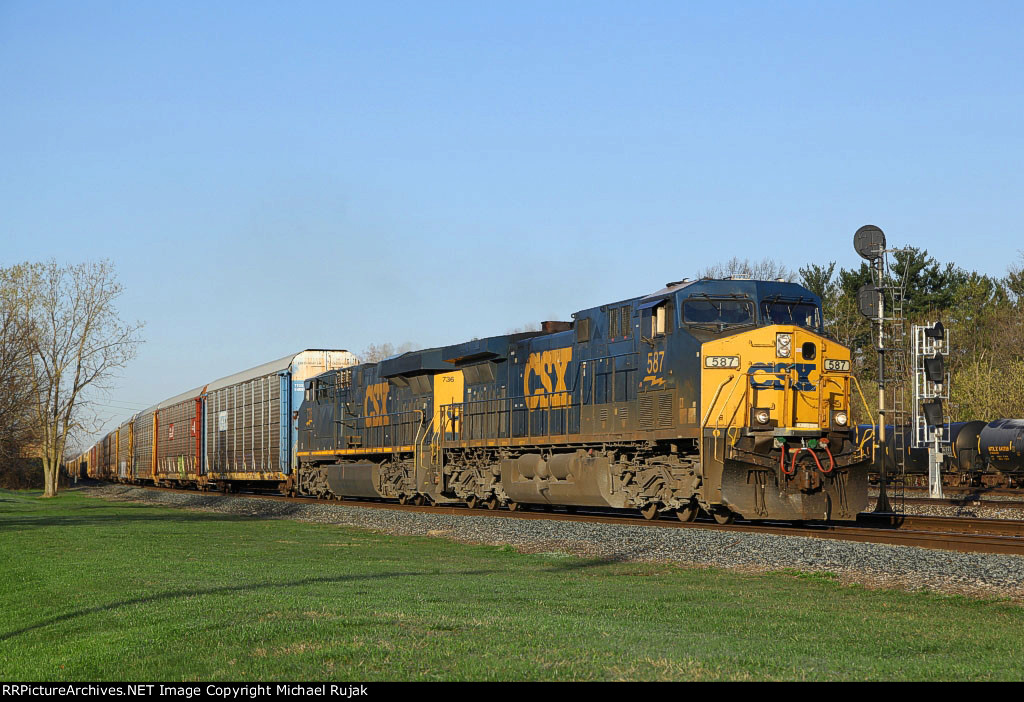 CSX 587
